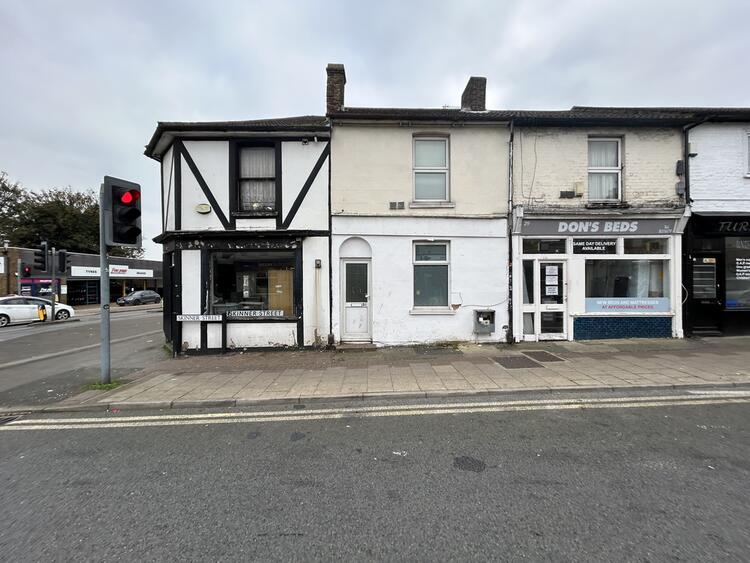 31, Skinner Street, Gillingham - The Auction Department