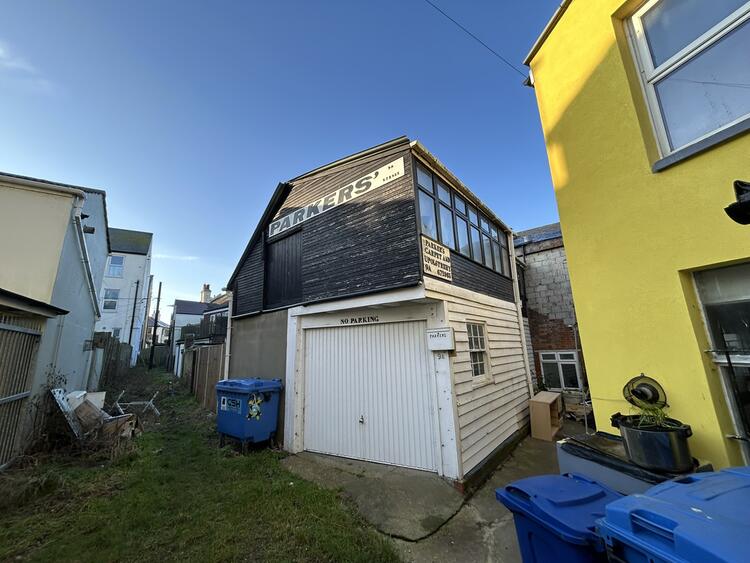 9A, Old Pier Street, Walton on the Naze - The Auction Department